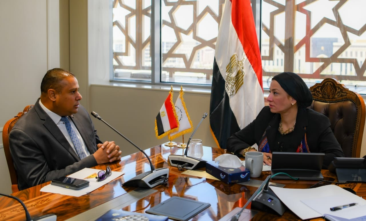 وزيرة البيئة تلتقي برلمانيين بـ"النواب والشيوخ" لبحث موضوعات بيئية ...